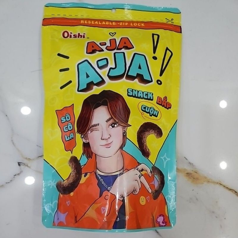 Snack A-ja A-ja Bắp Cuộn Socola Oishi Gói 80g | Shopee Việt Nam