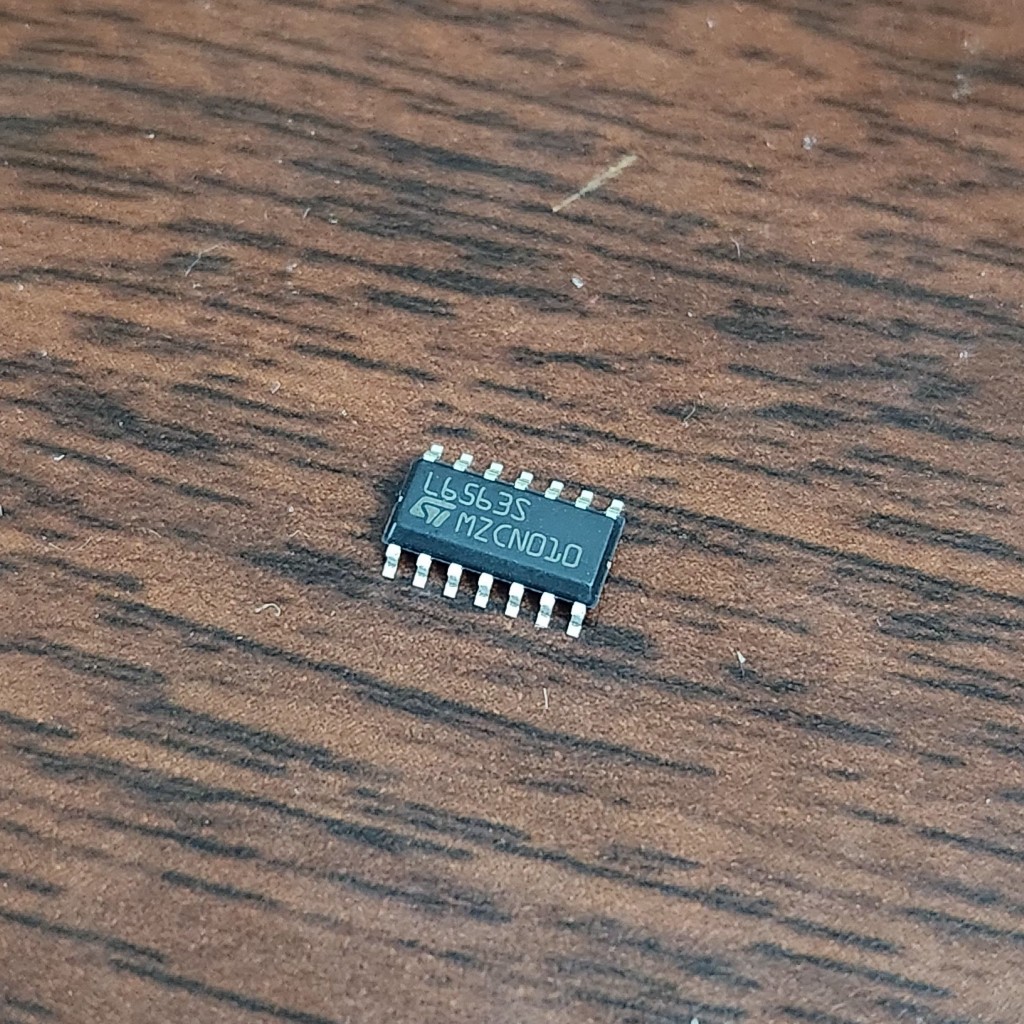IC PFC L6563S chính hãng ST | Shopee Việt Nam