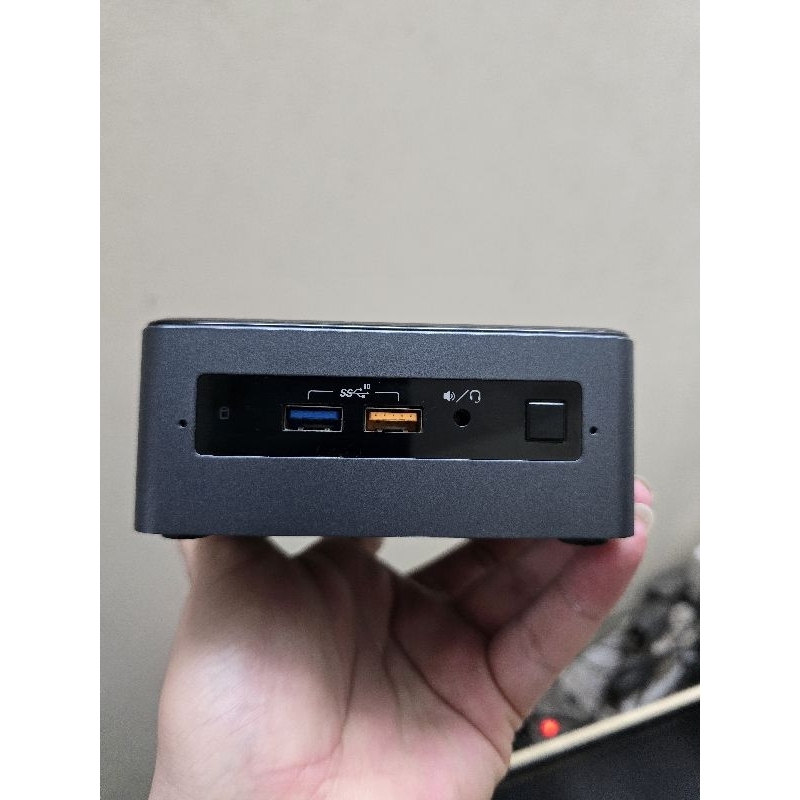 PC Intel NUC 8 NUC8i5BEH (i5-8259U/Iris Plus 655 Graphics/Wi-Fi 5+Bluetooth) | Shopee Việt Nam