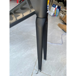 Khung xe đạp Colosi low pro phuộc carbon | Shopee Việt Nam