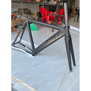 Khung xe đạp Colosi low pro phuộc carbon | Shopee Việt Nam