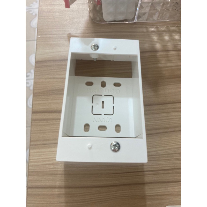 Đế gắn nổi đơn - đôi hãng sản xuất Nanoco dùng cho mặt panasonic ...
