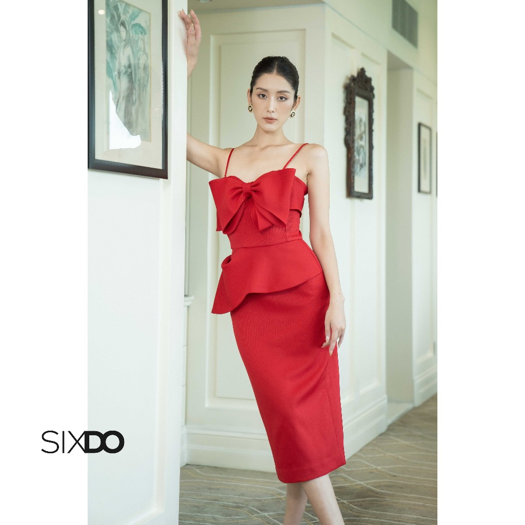 Đầm đỏ hai dây nơ ngực SIXDO (Red Midi Raw Dress With Bowtie) | Shopee ...