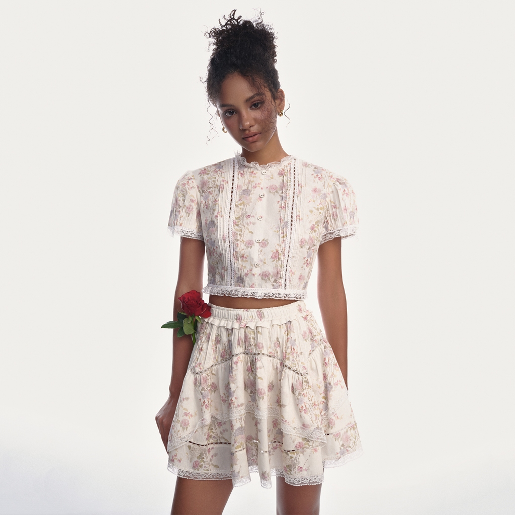 MAVEN - Áo croptop cổ tròn hoạ tiết hoa phối ren cách điệu Ethan Top ...