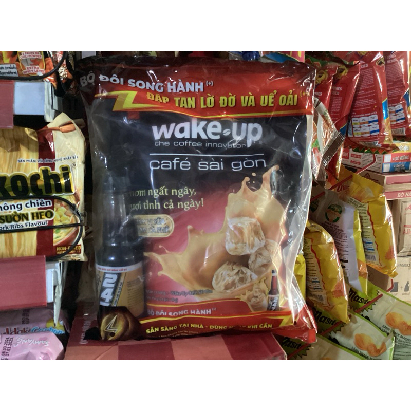 Cafe Wake up Sài Gòn 384 gr bịch 24 gói / hộp xuân | Shopee Việt Nam