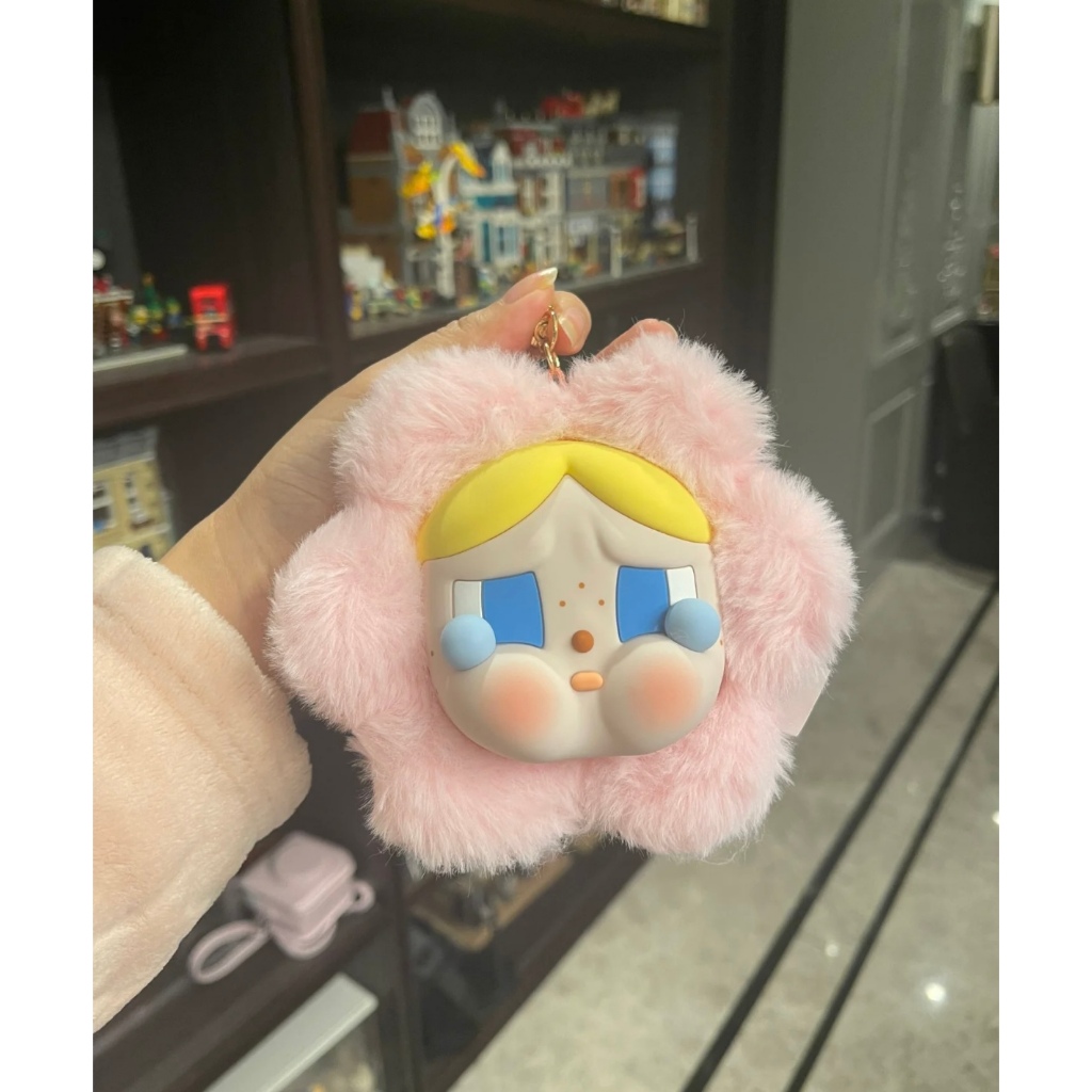 Case airpod có thể làm móc khoá treo túi Popmart crybaby sad club ...