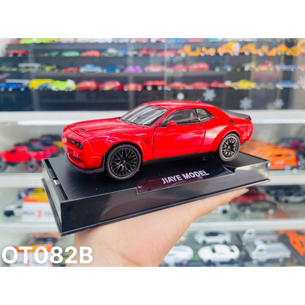 Mô hình xe Dodge Challenger STR 1:32 Jiaye Model OT082 | Shopee Việt Nam