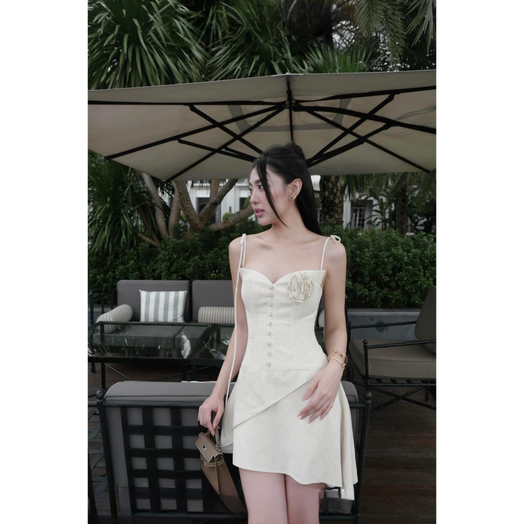 Đầm Váy 2 Dây Cổ Cánh Én Nút Bọc Viền Ren Tag Hoa | Shopee Việt Nam