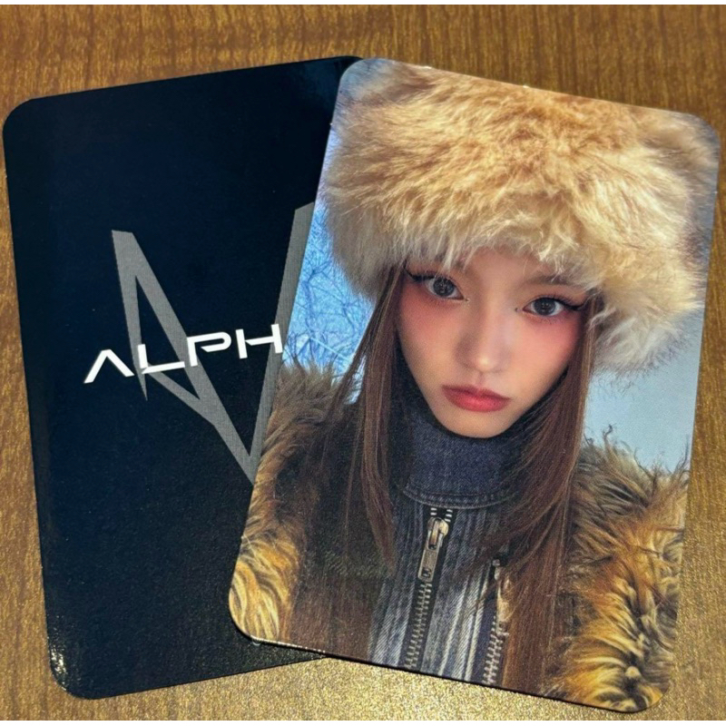 Thẻ ảnh Chisa Juria - XG Official Photo Card - TFH Alphaz Exclusive ...