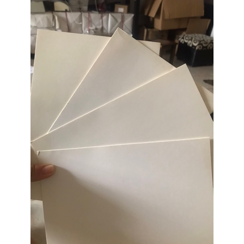 Thanh lý giấy ivory 300gsm, 1 ram tầm 500 tờ | Shopee Việt Nam