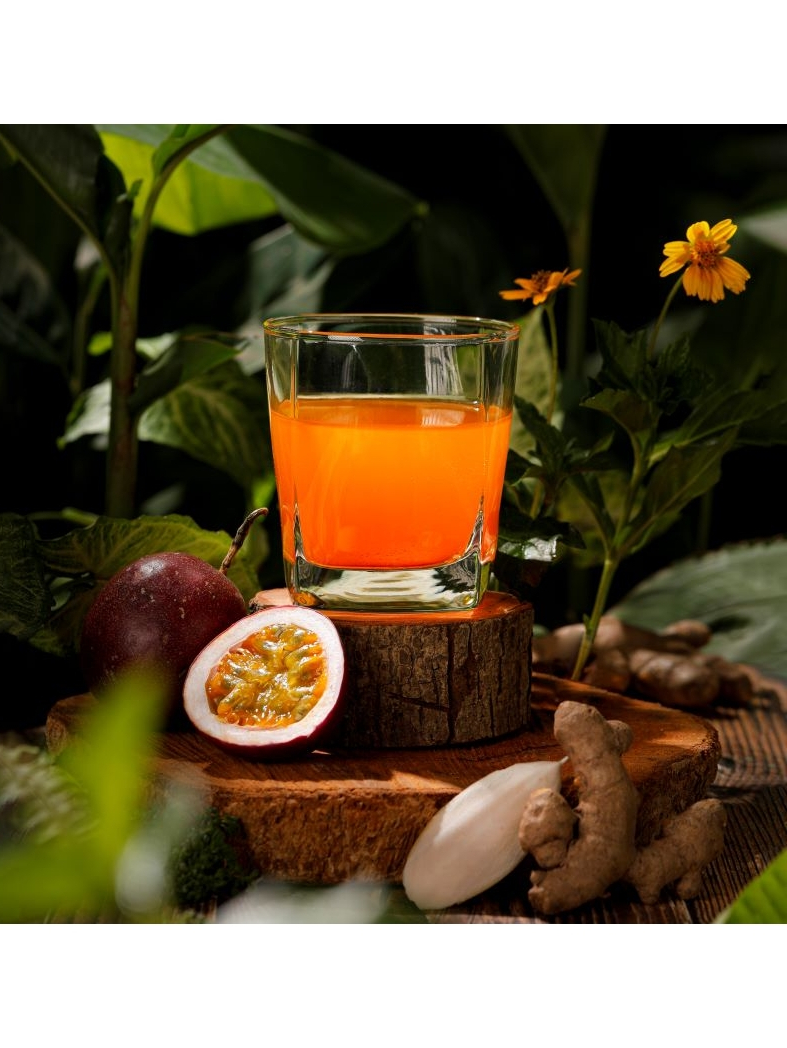 Nano curcumin mai mực nước nghệ nếp hộp 45 gói Lavisu LU04 | Shopee ...