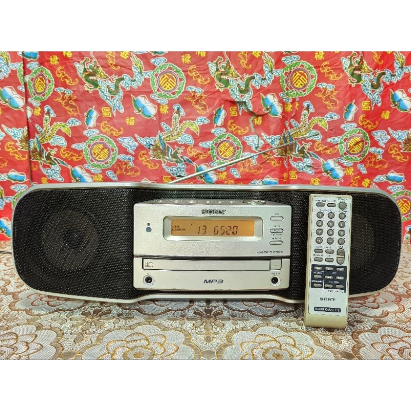 Đài cổ Radio/Đĩa CD MP3/AUDIO IN SONY ZS-S50CP/điện 220v/tặng remote zin | Shopee Việt Nam