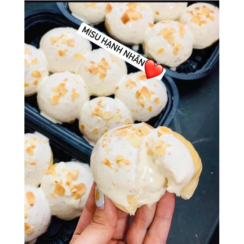 Bánh misu hạnh nhân kem phomai | Shopee Việt Nam