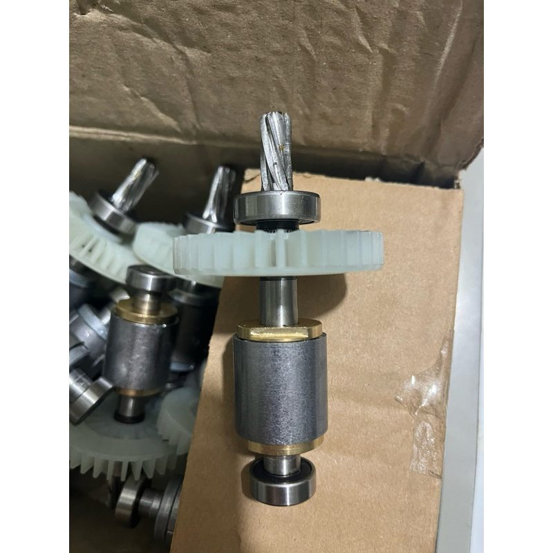 roto bê tông pin , ruột bê tông pin , moto máy khoan bê tông pin ...