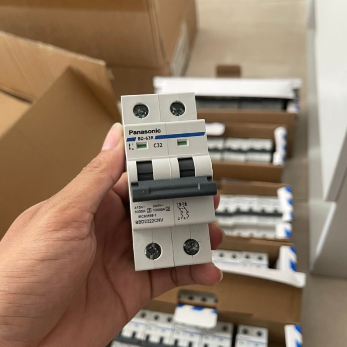 MCB 2 PHA, CB KHỐI,CB TỔNG, CẦU DAO TỰ ĐỘNG 32A-40A-63A | Shopee Việt Nam