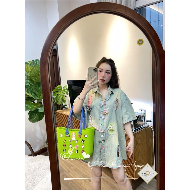 Sơ mi jean loang thêu Labubu[ Sẵn Ship] | Shopee Việt Nam
