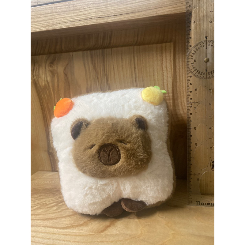 Gấu bông Capybara bánh sandwich | Shopee Việt Nam