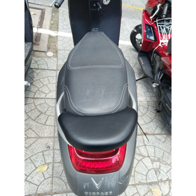 Yên phụ cho xe VinFast Klara, xe MOTIO ! | Shopee Việt Nam