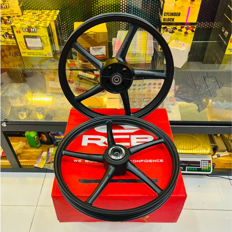 Mâm RCB 5 cây cho xe 2 đĩa Exciter 135, Yaz 125 size 1.4 - 1.6 chính ...