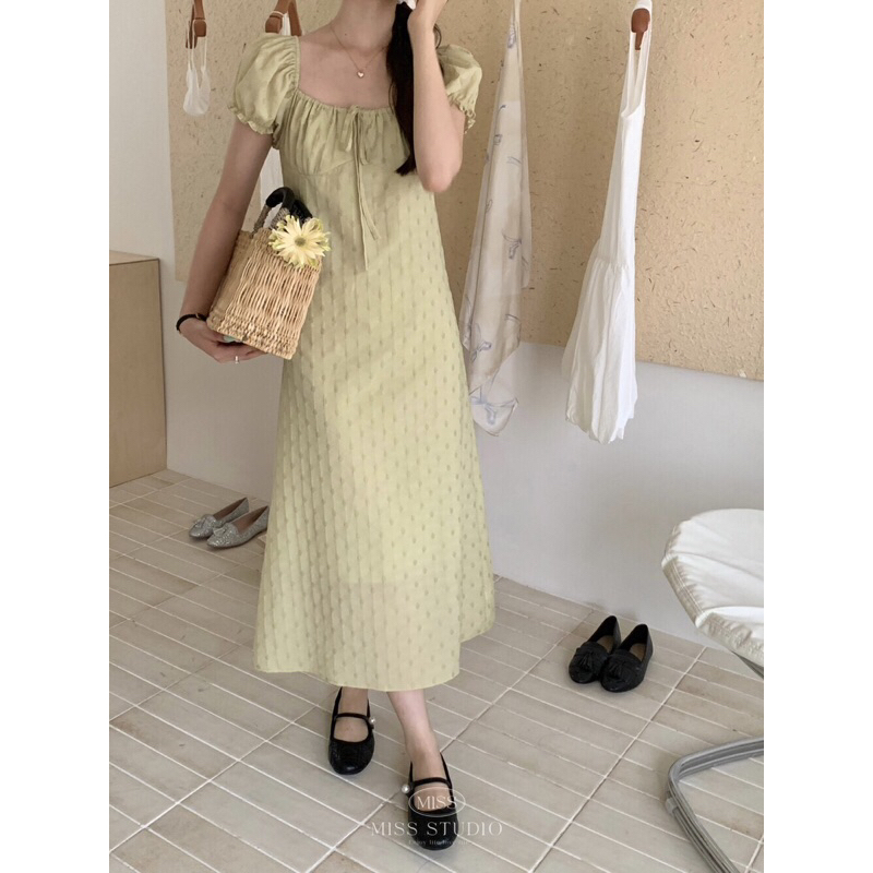 [ Room90 ] Đầm ngắn tay cổ vuông chun ngực trơn màu 88678 | Shopee Việt Nam