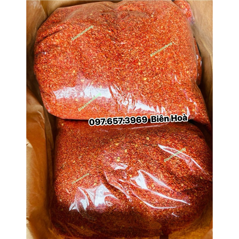 ớt Bột không cay - không mặn 1 cây 10 kg / ít hạt | Shopee Việt Nam