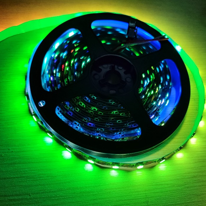 WS2812B dây Led ARGB 5V 60Led/m 5050 mỗi bóng một IC làm led đuổi, hiệu ...