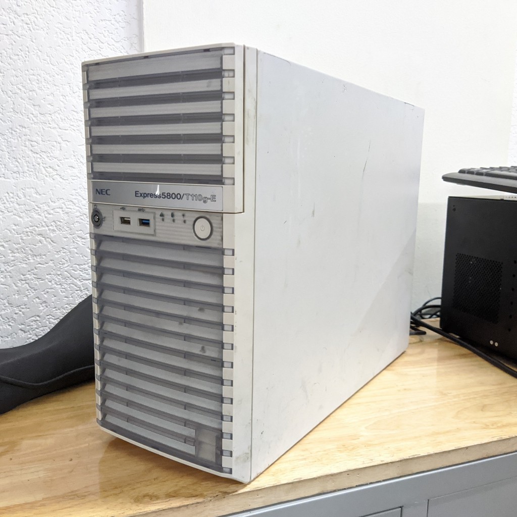 Máy chủ NEC Express 5800/110g-E, HP ML310e G8 V2 | Shopee Việt Nam