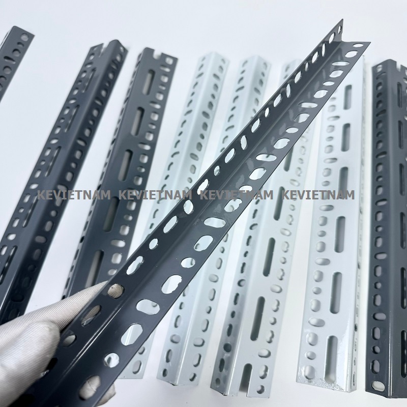 Thanh sắt v lỗ V33 - V35 Dài 100,120,150,200cm lắp ghép đa năng làm chuồng trại, khung giàn cây ...