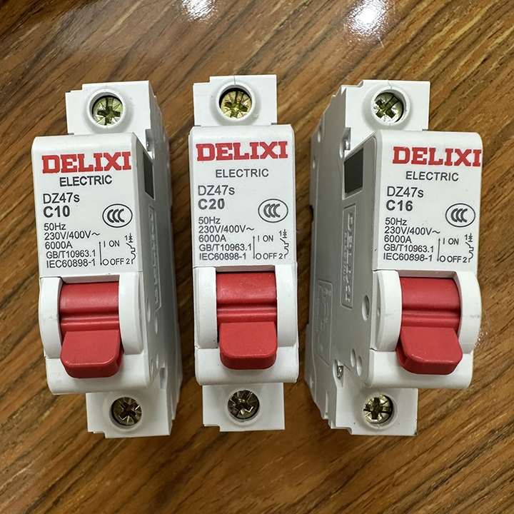 CB tép Aptomat 1P 220V DELIXI 10A 16A 20A bảo vệ chống quá tải ngắn mạch HÀNG CHÍNH HÃNG át cài ...