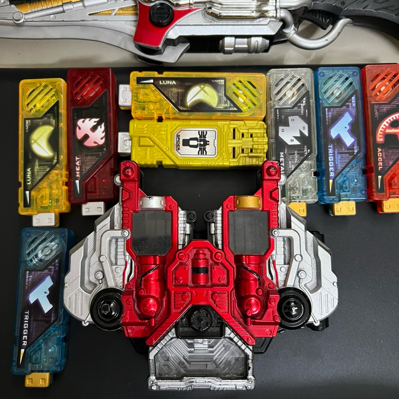 Đồ chơi Kamen Rider W series | ITEM | DX Double Driver | Gaia Memory ...