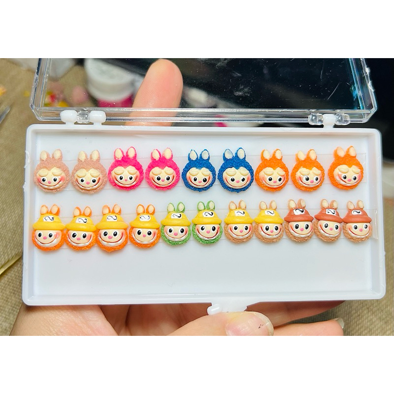 Set Charm bột Labubu (20 charm) | Shopee Việt Nam