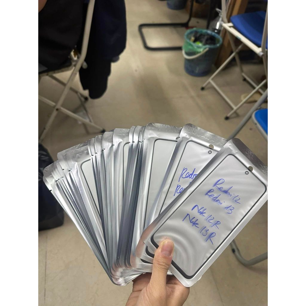 Mặt kính ép xiaomi redmi 13 / redmi 12 / note 12R/ note 13R liền keo | Shopee Việt Nam