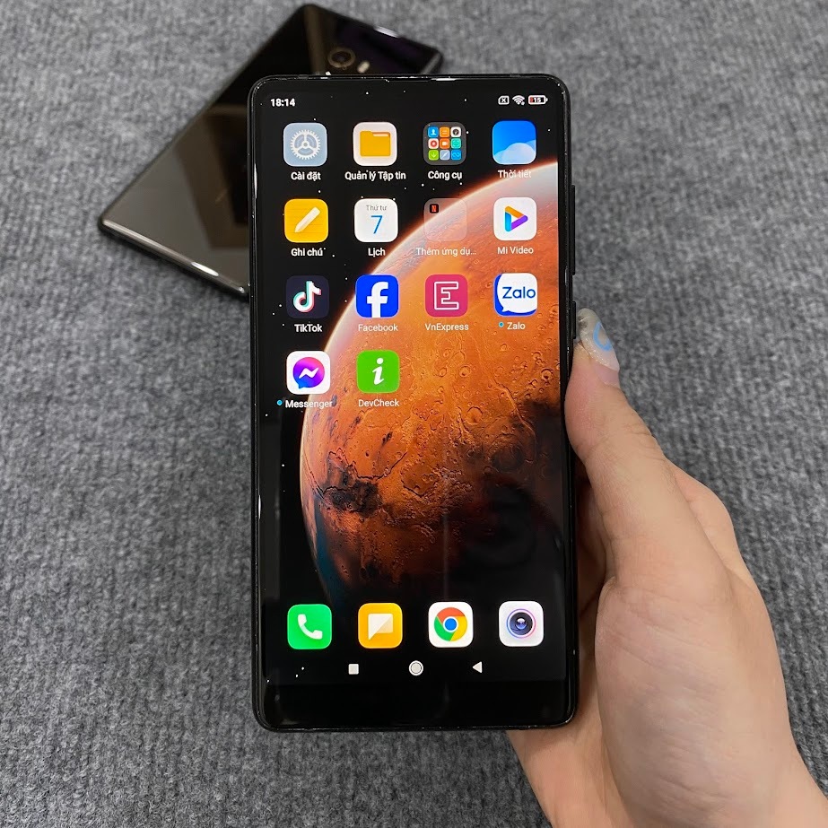 Điện thoại Xiaomi Mi Mix 2 Rom quốc tế Màn tràn viền - Chip Snap 835 Ram 6G+128G | Shopee Việt Nam