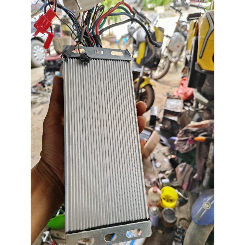 ic điều tốc 2000w cũ . còn hoạt động bình thường | Shopee Việt Nam