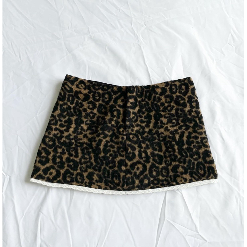 Chân váy ngắn hoạ tiết da báo da beo-CAROSE-Mini Skirt | Shopee Việt Nam