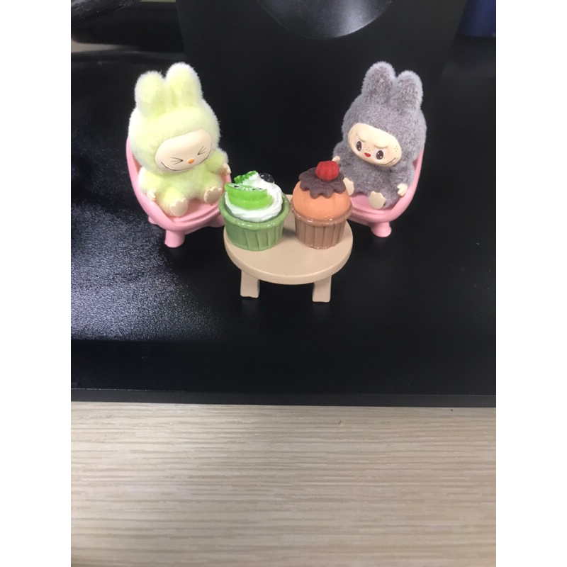 Set labubu V2 decor mini 2 con tặng kèm trang trí | Shopee Việt Nam