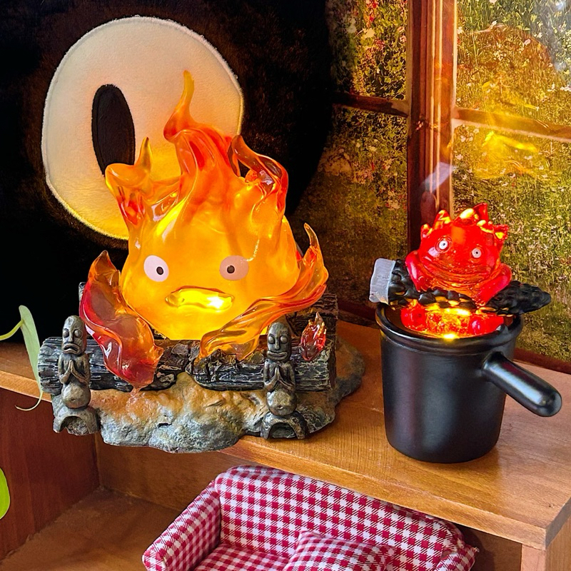 (Tự chụp/ Có sẵn) Đèn led ngọn lửa Calcifer than hồng Ghibli | Shopee ...