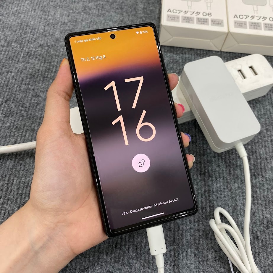 Bộ sạc nhanh DOCOMO chính hãng 27W - Sạc nhanh cho Sharp R3 R5G R6 R7 ...