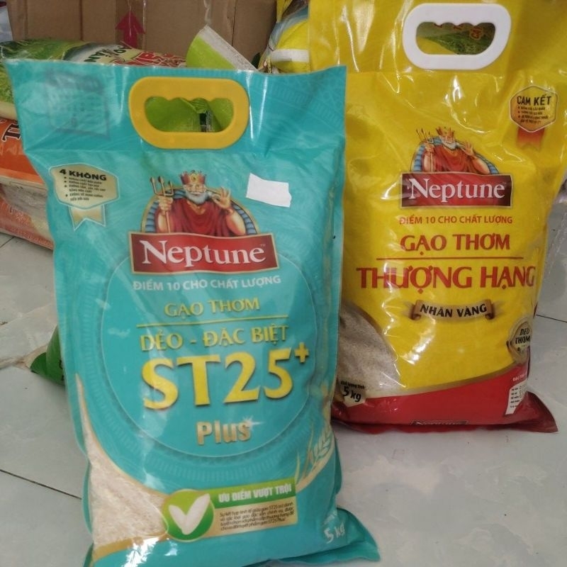 Tặng chai tương ớt cholimes 130g (khi mua 2 bao gạo Neptune 5kg ...