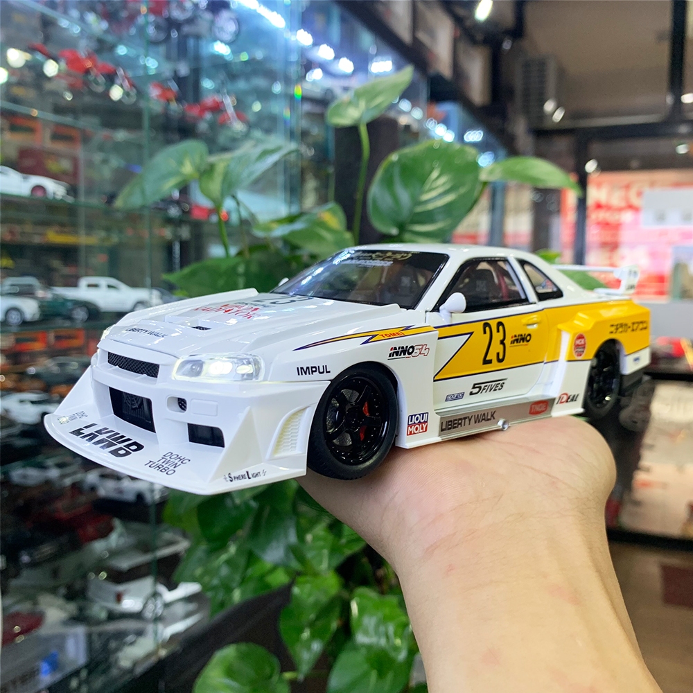 Mô hình xe Nissan S15 Skyline LBWK có đèn và âm thanh tỉ lệ 1:24 ...