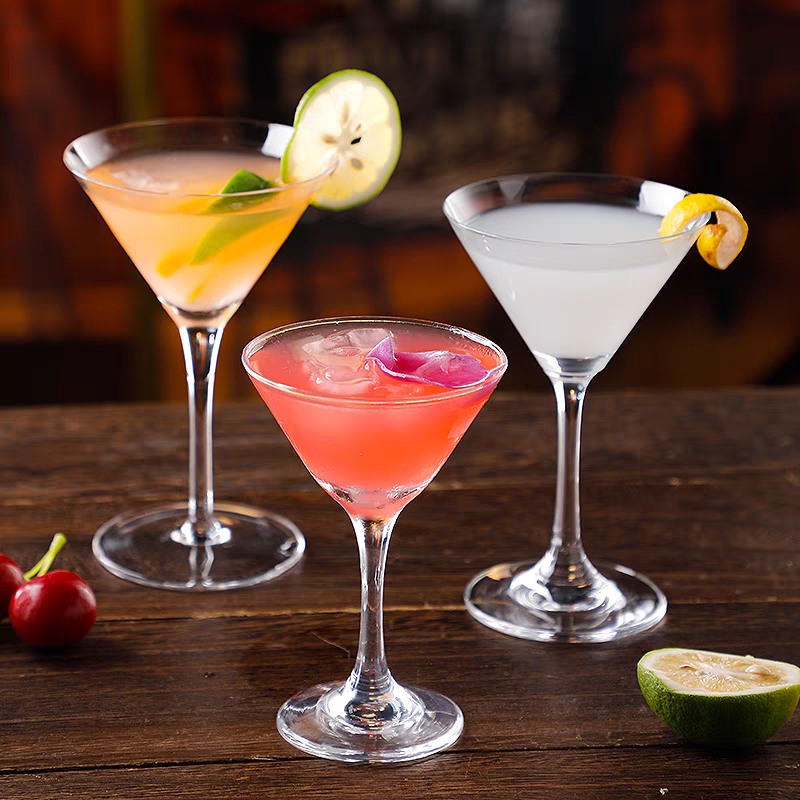 Ly uống cocktail martini / ly tam giác quầy bar cốc uống rượu thủy tinh ...