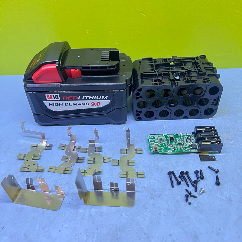 Vỏ mạch pin Milwaukee M18 15cell 18650 | Shopee Việt Nam