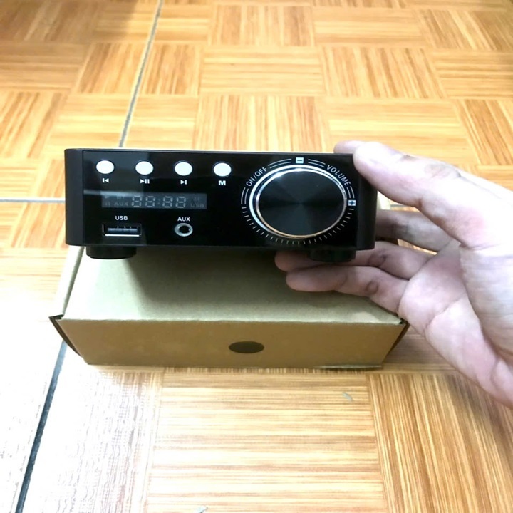 Amply mini bluetooth 686 chạy điện 12v và 24v công suất cao, chuyên ...