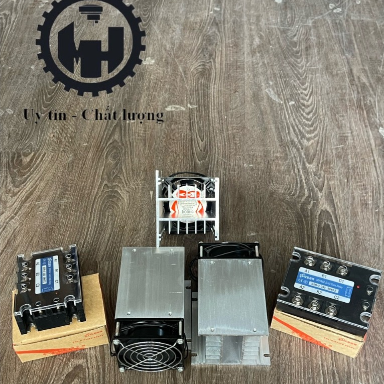 Đế tản nhiệt có quạt +Relay bán dẫn SSR 3 pha 40A | Shopee Việt Nam
