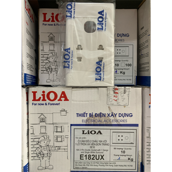 combo 5 ổ cắm đôi 2C16A với 1 lỗ tròn & VĐT SE18 LIOA E182UX | Shopee ...