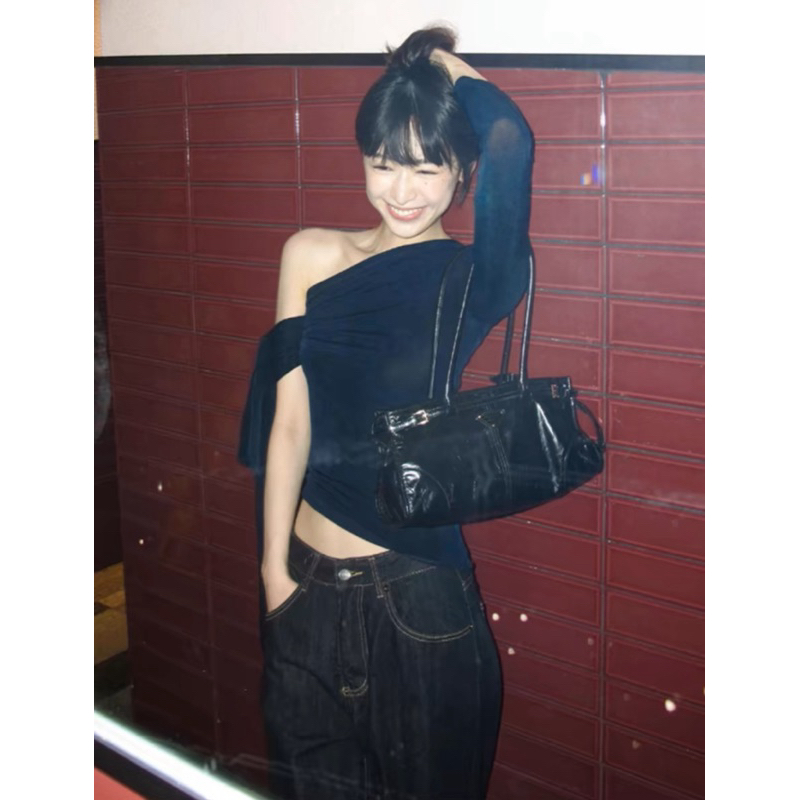 Áo lệch vai tay thắt dây Kiri Top | Shopee Việt Nam