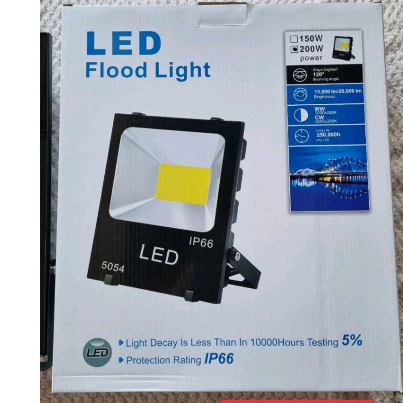 Đèn pha LED 200W IP66 COB Sanomax chống nước, bền, sáng (Bảo hành chính ...