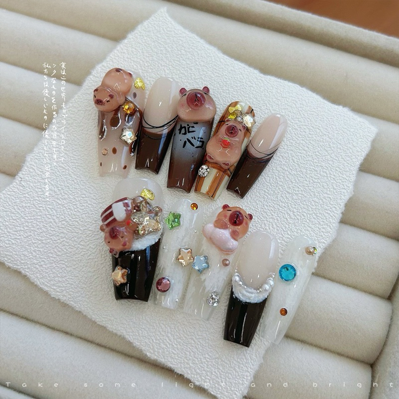 Set 10 charm nail trang trí móng 3D Capybara siu cute | Shopee Việt Nam