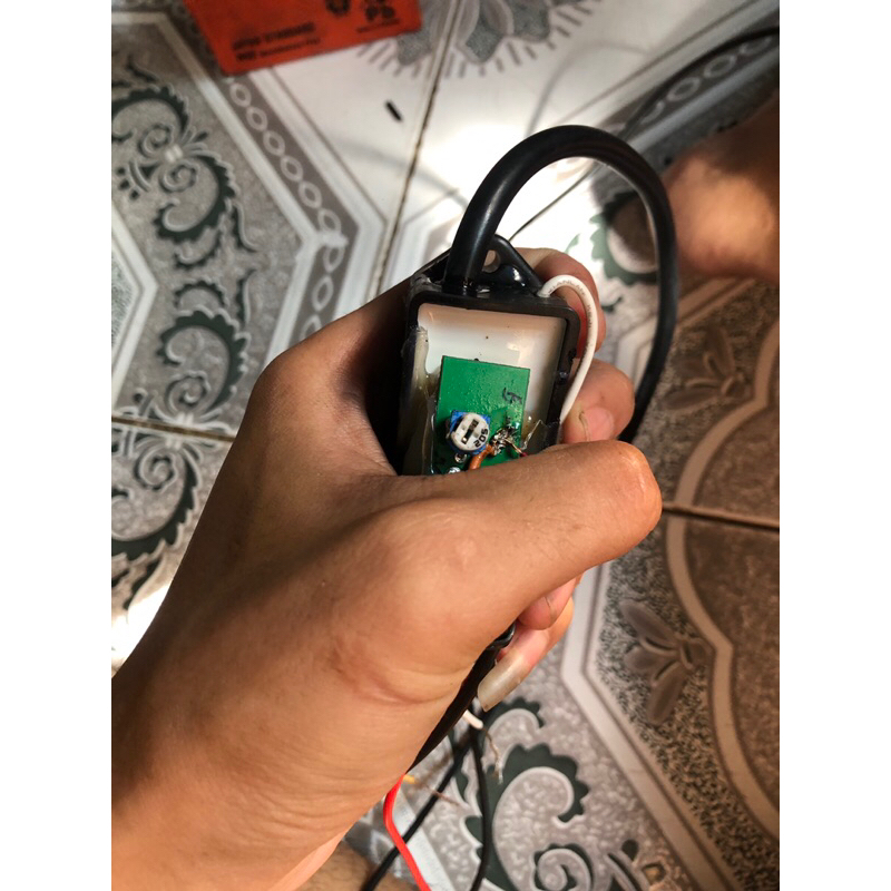 Bộ backfire cho xe xăng cơ và fi, ic backfire mọi loại xe máy. Dựa trên ...