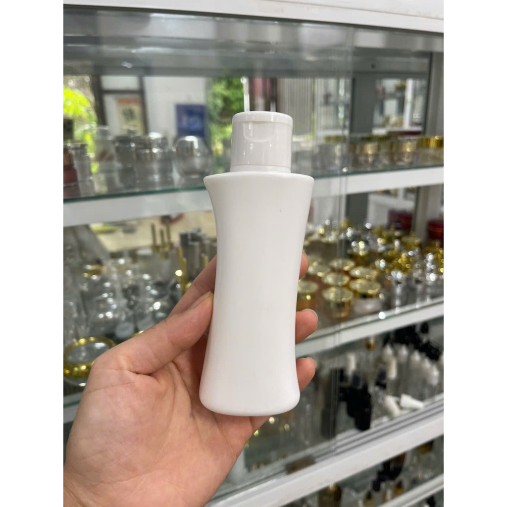 chai nhựa HDPE, chai 100ml EO LỆCH VAI màu trắng nắp bật trắng trơn | Shopee Việt Nam